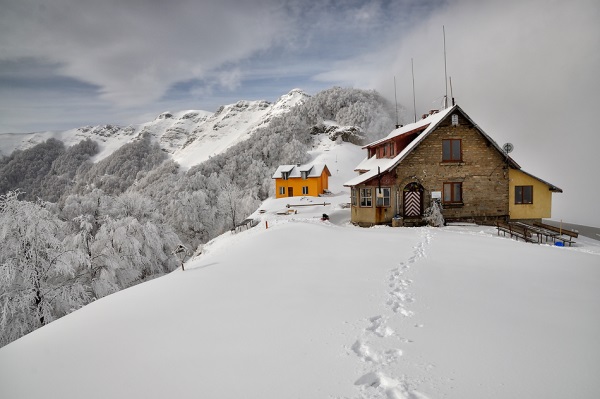 How to get to Mazalat Hut: routes, tips and useful information ...